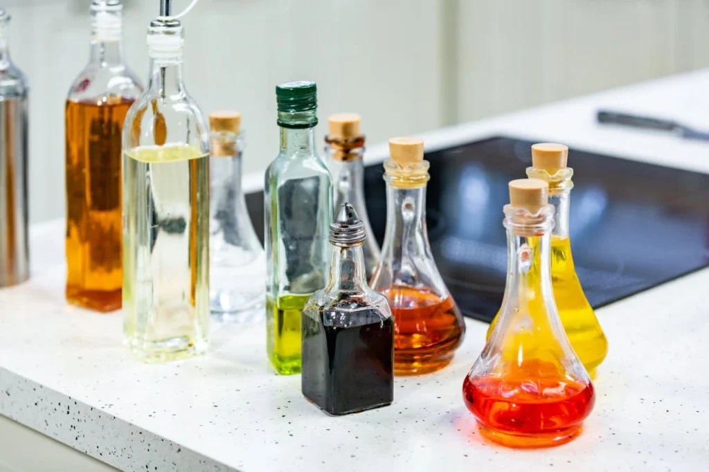 Perfumery: Ingredients & How Perfumes Made (Full Guide)